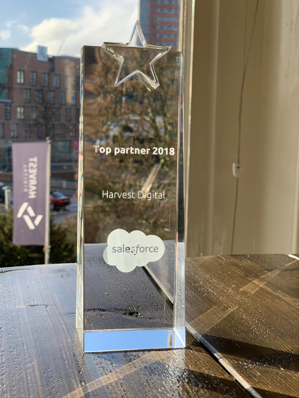 Harvest Digital wint Top Partner Award Salesforce - Emerce
