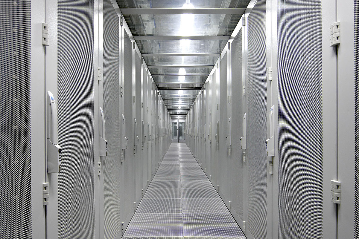 KPN verkoopt datacenters NLDC - Emerce