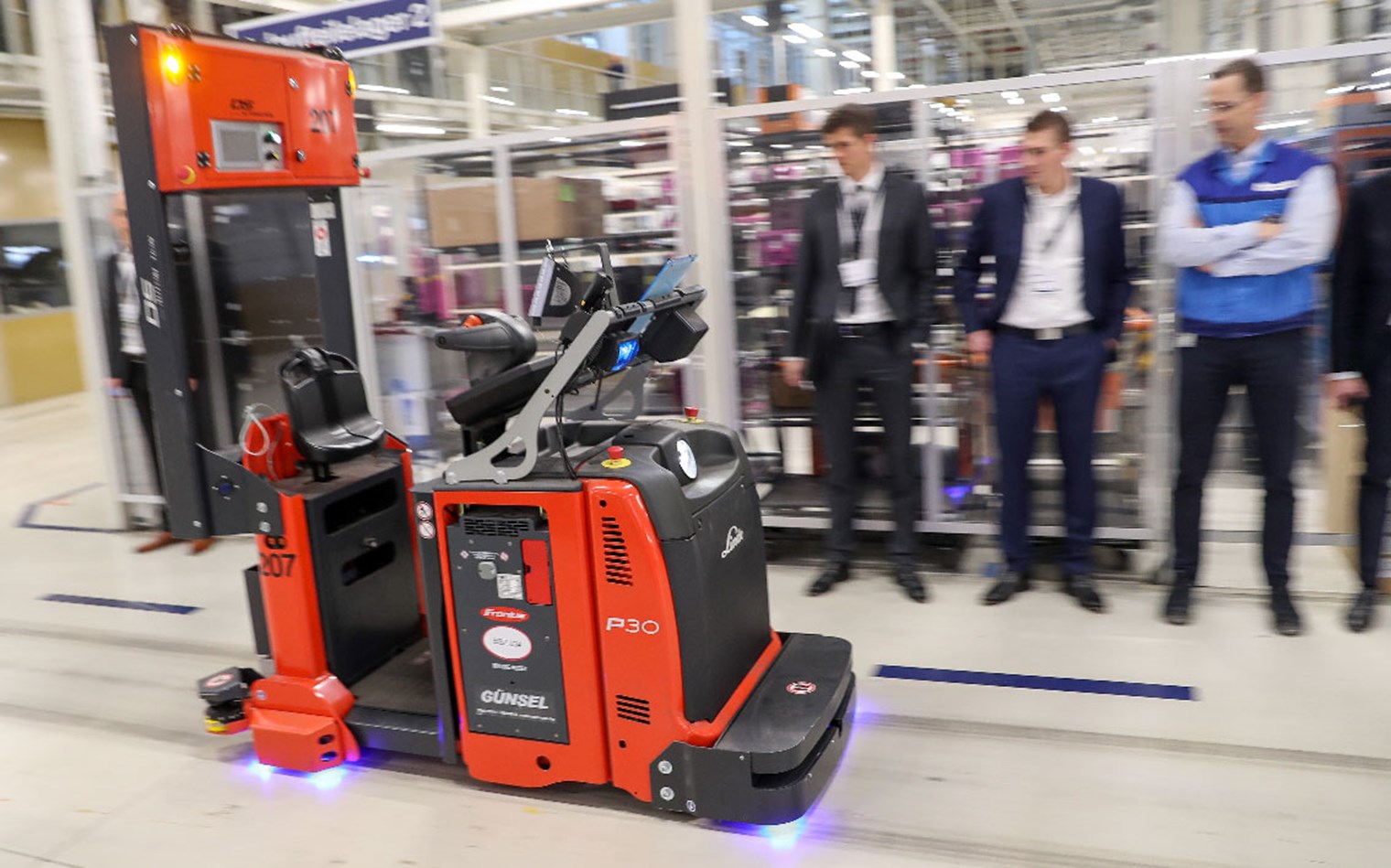 Warehouse living lab officieel van start - Emerce