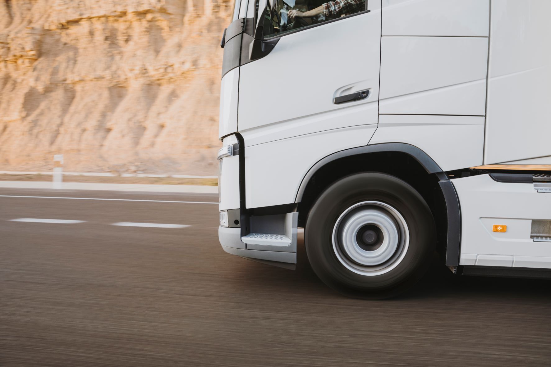 Boekingsplatform TRAVIS Road Services haalt 5 miljoen euro op - Emerce
