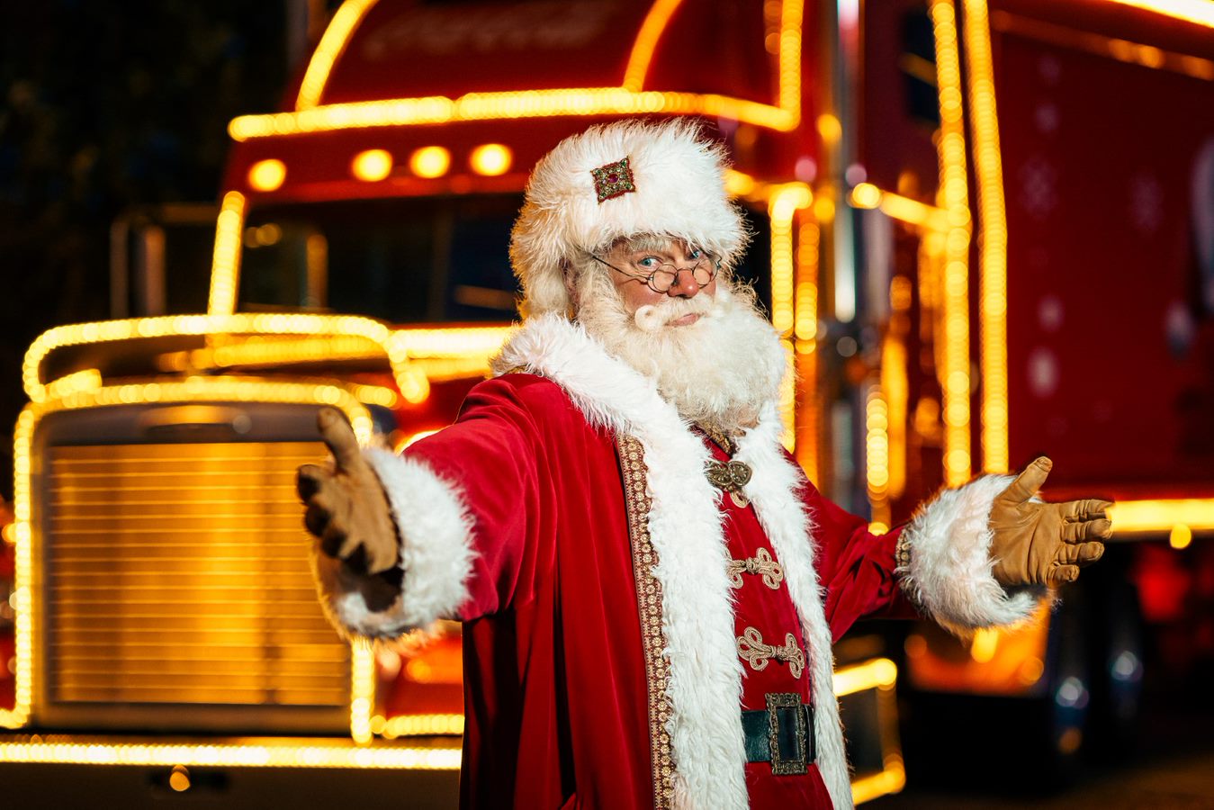 Coca-Cola lanceert wereldwijde kerstcampagne ‘Christmas Always Finds ...