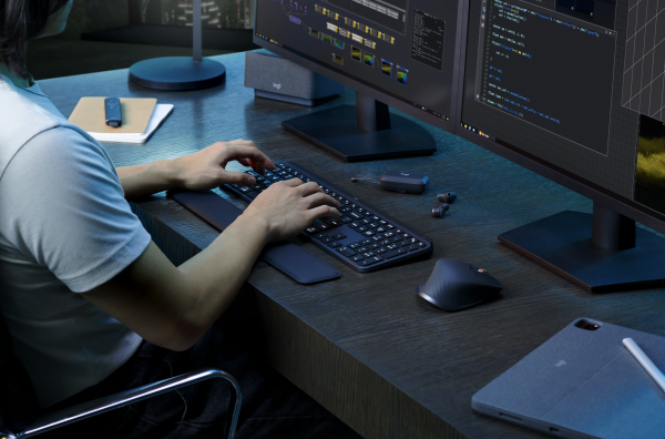 Logitech brengt Logi Options+-app en MX Keys S Combo uit voor het ...