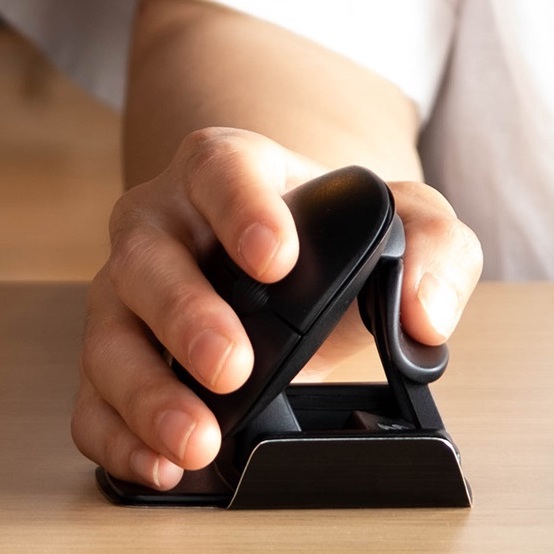 R-Go Tools lanceert meeneembare ambidexter ergonomische muis op ...