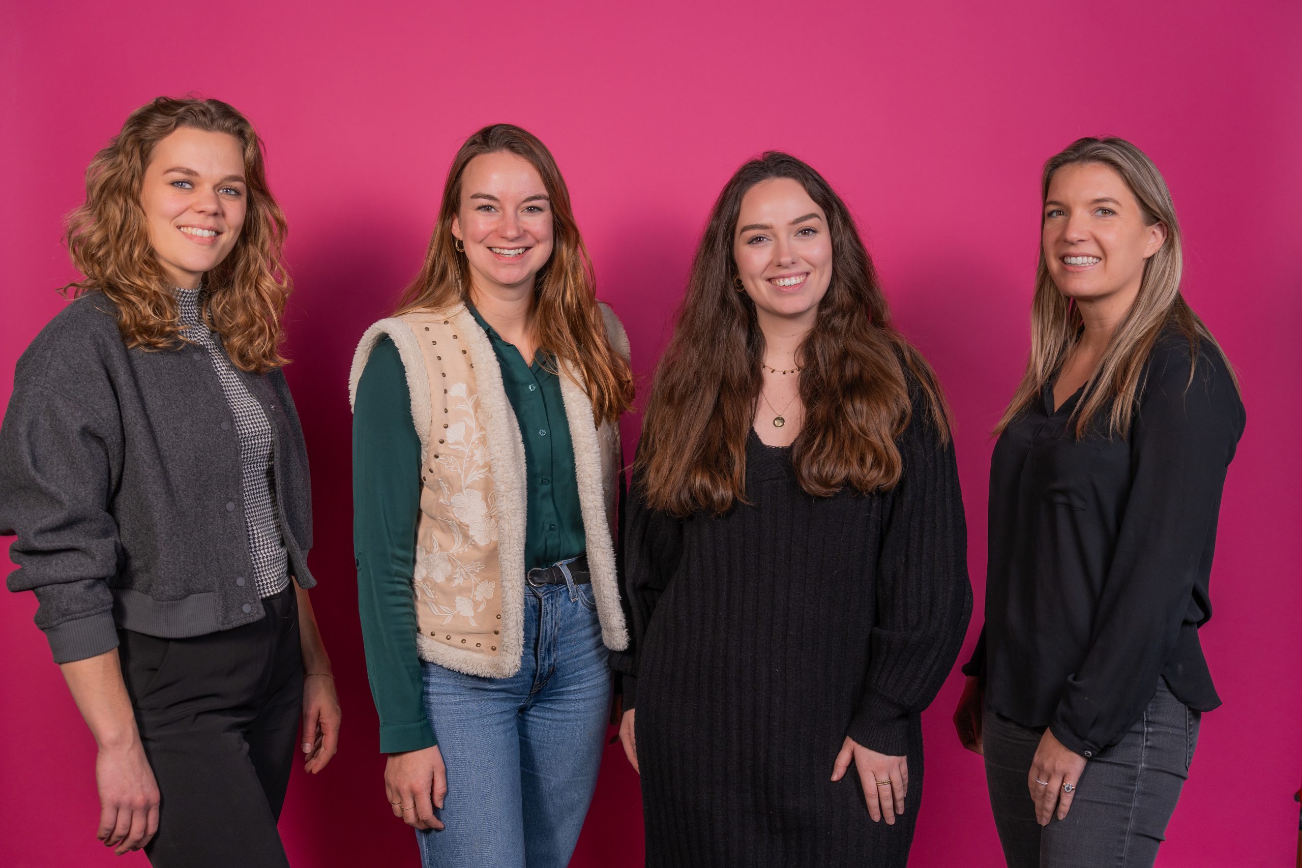 TEAM LEWIS breidt uit met vier nieuwe talenten - Emerce