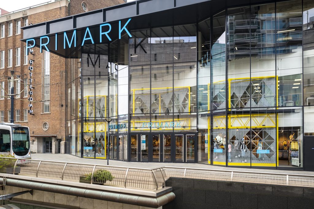 Primark viert 15 jaar in de Nederlandse winkelstraten - Emerce