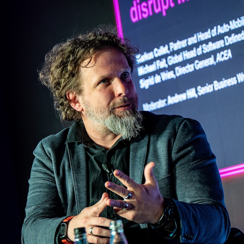 Thoughtworks en AWS lanceren SDV Pulse-rapport: een roadmap voor de software-gedefinieerde auto ...