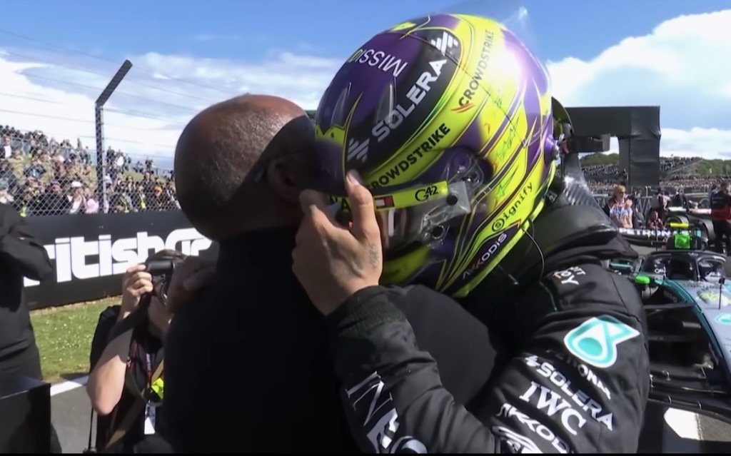 Lewis Hamilton hoofdrol in korte film WhatsApp - Emerce