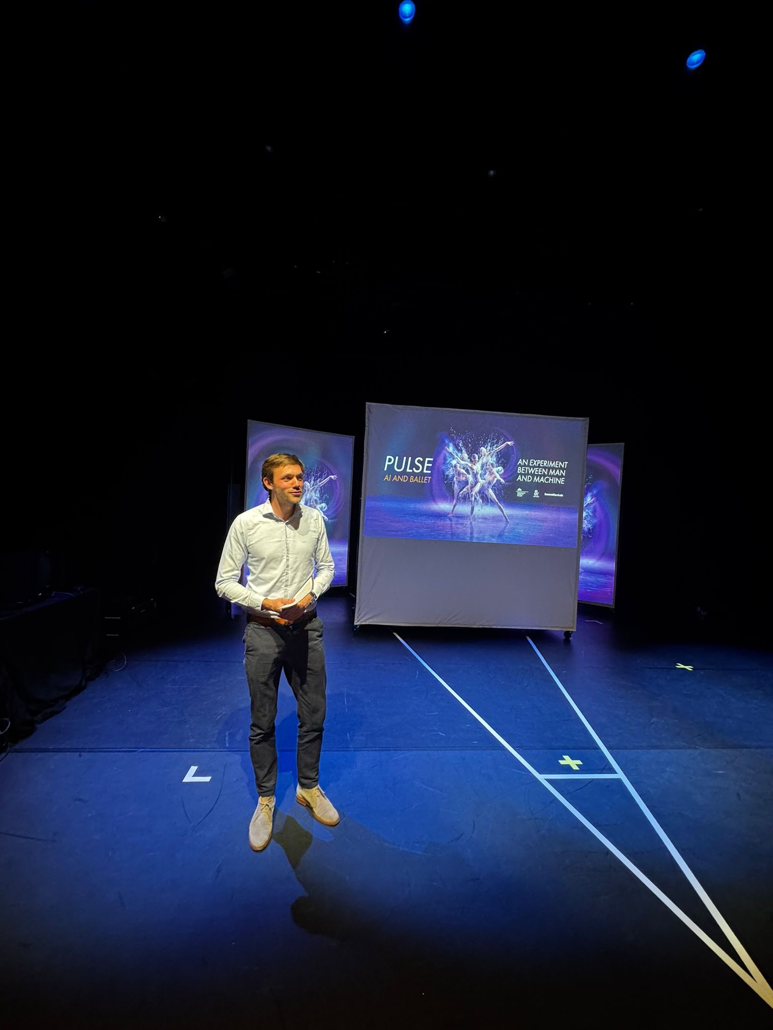 &SAMHOUD KOMT MET NIEUW AI-ONDERZOEK: AI-ADOPTIE OP WERK BLIJFT EXTREEM ...