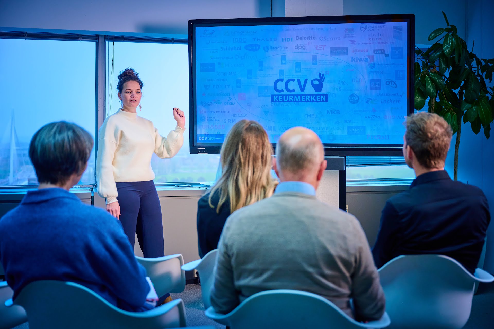 Nieuw CCV-keurmerk: Cybersecurity Awareness Training - Emerce