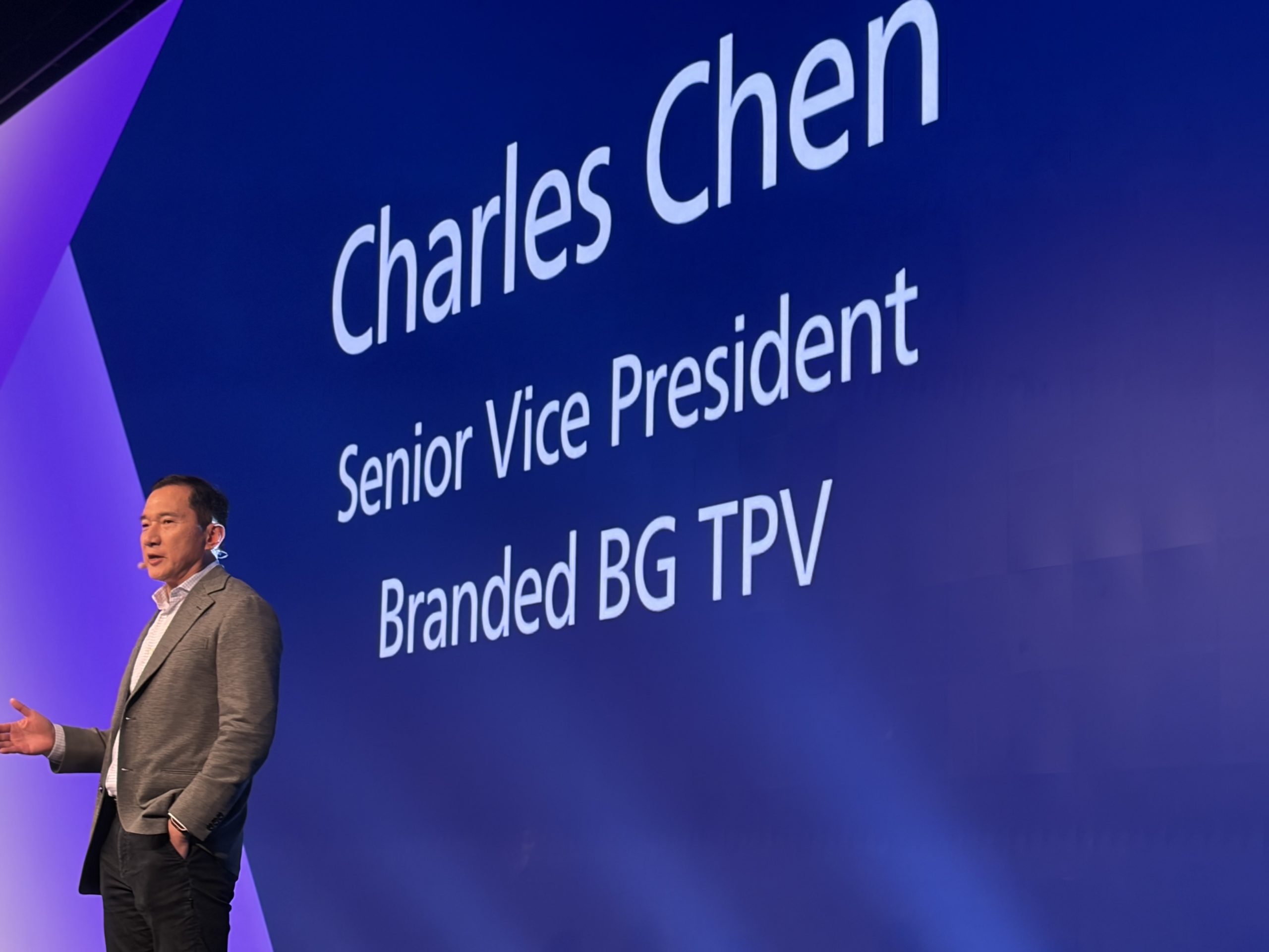Apple TV binnenkort standaard op TitanOS Smart TV-platform - Emerce