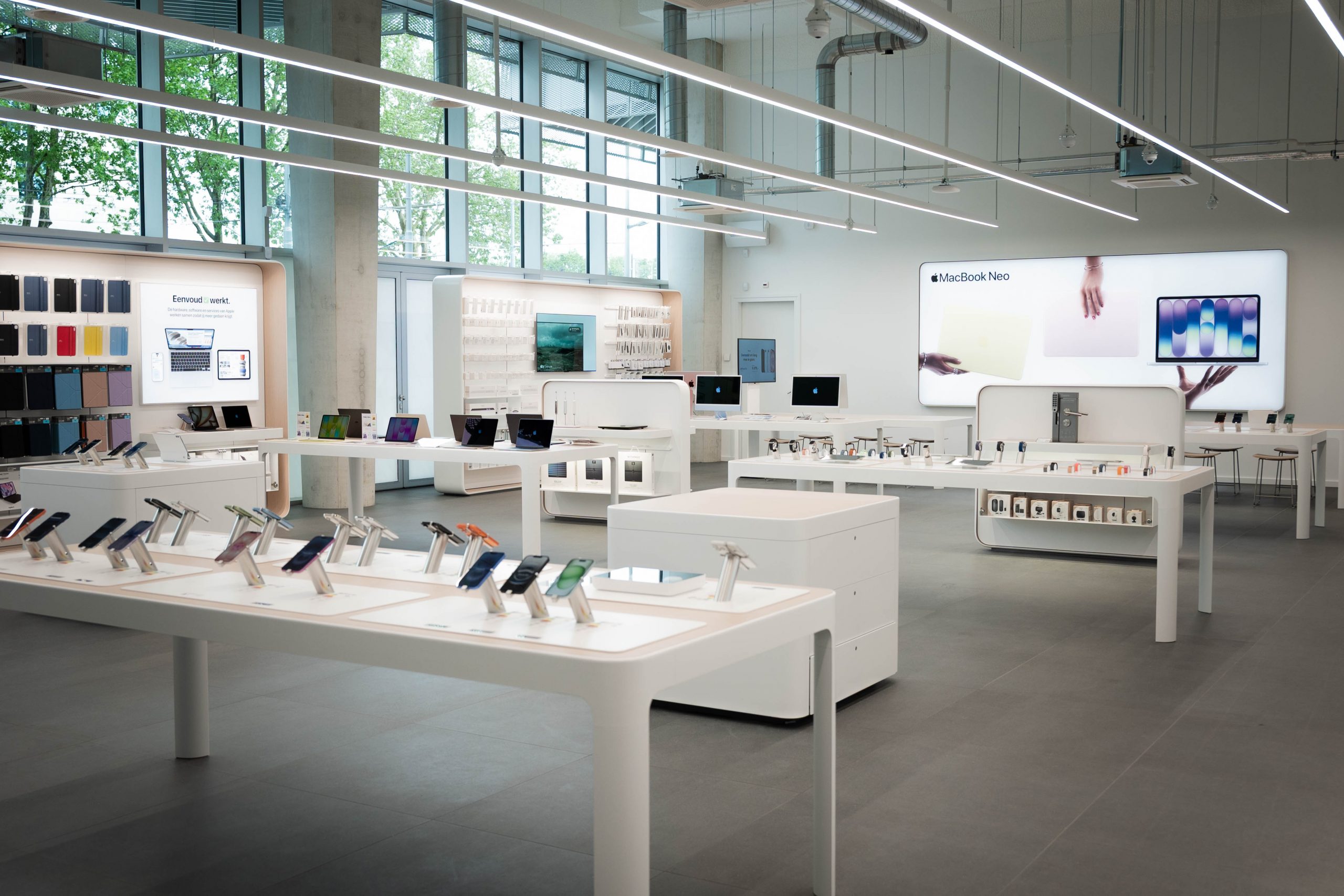 Amac opent eerste winkel op Zuidas - Emerce