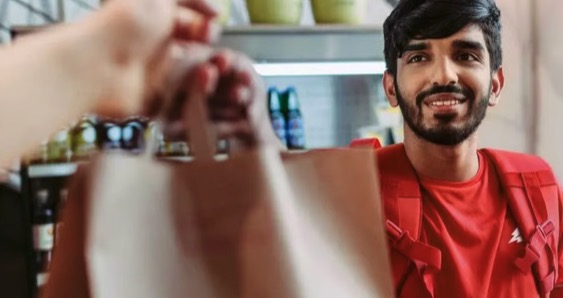 Overnamestrijd rond maaltijdbezorger Delivery Hero - Emerce