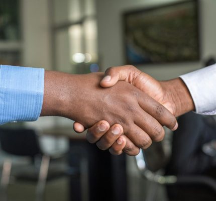ArcelorMittal kondigt samenwerking met AWS aan - Emerce